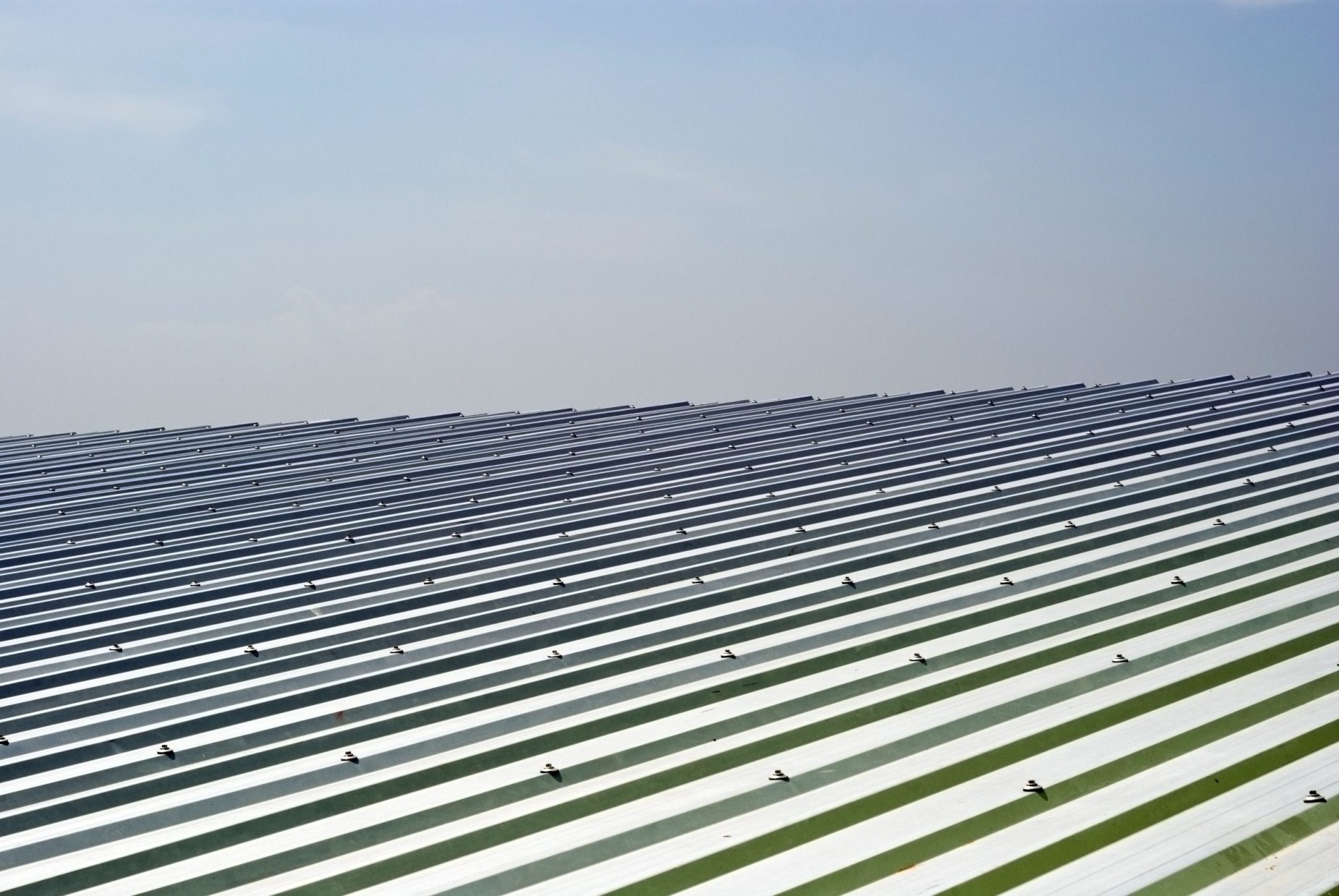 Avoid Warehouse Roofing Disasters: Hire Johnson Roofing Experts
